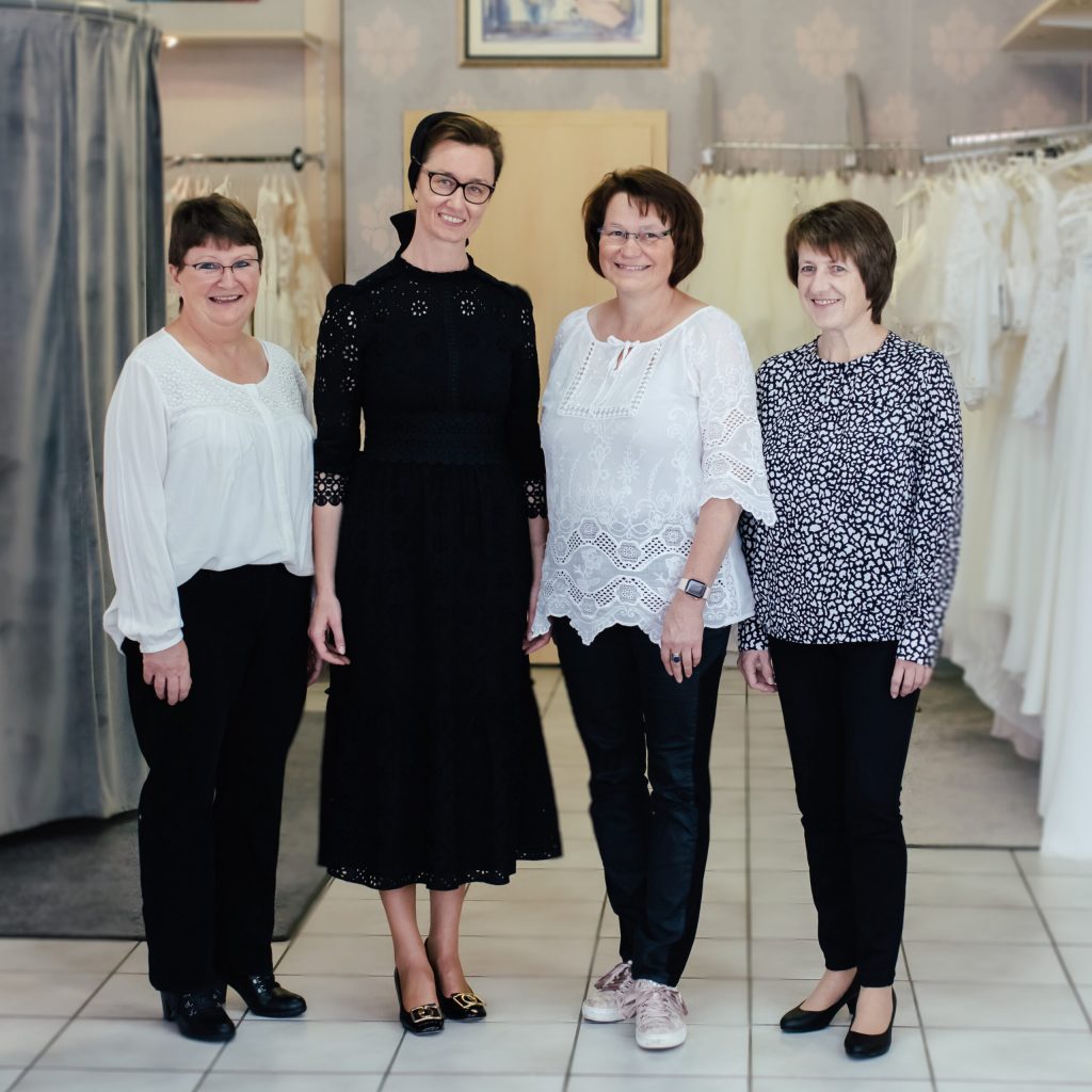 Lernen Sie hier unser Team kennen - Brautstube Esther